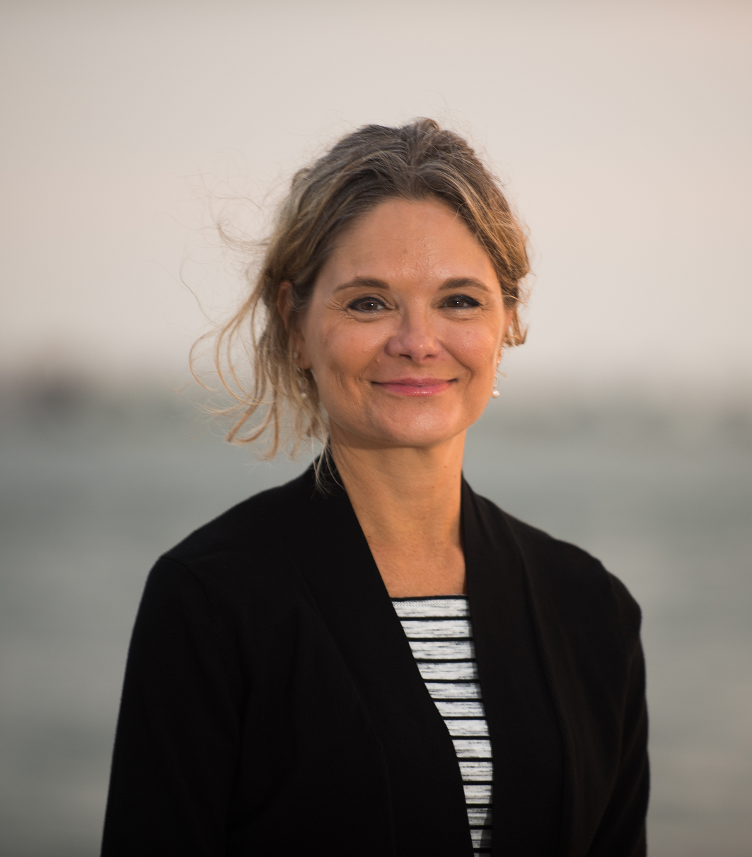 - Georgetown University Round Table